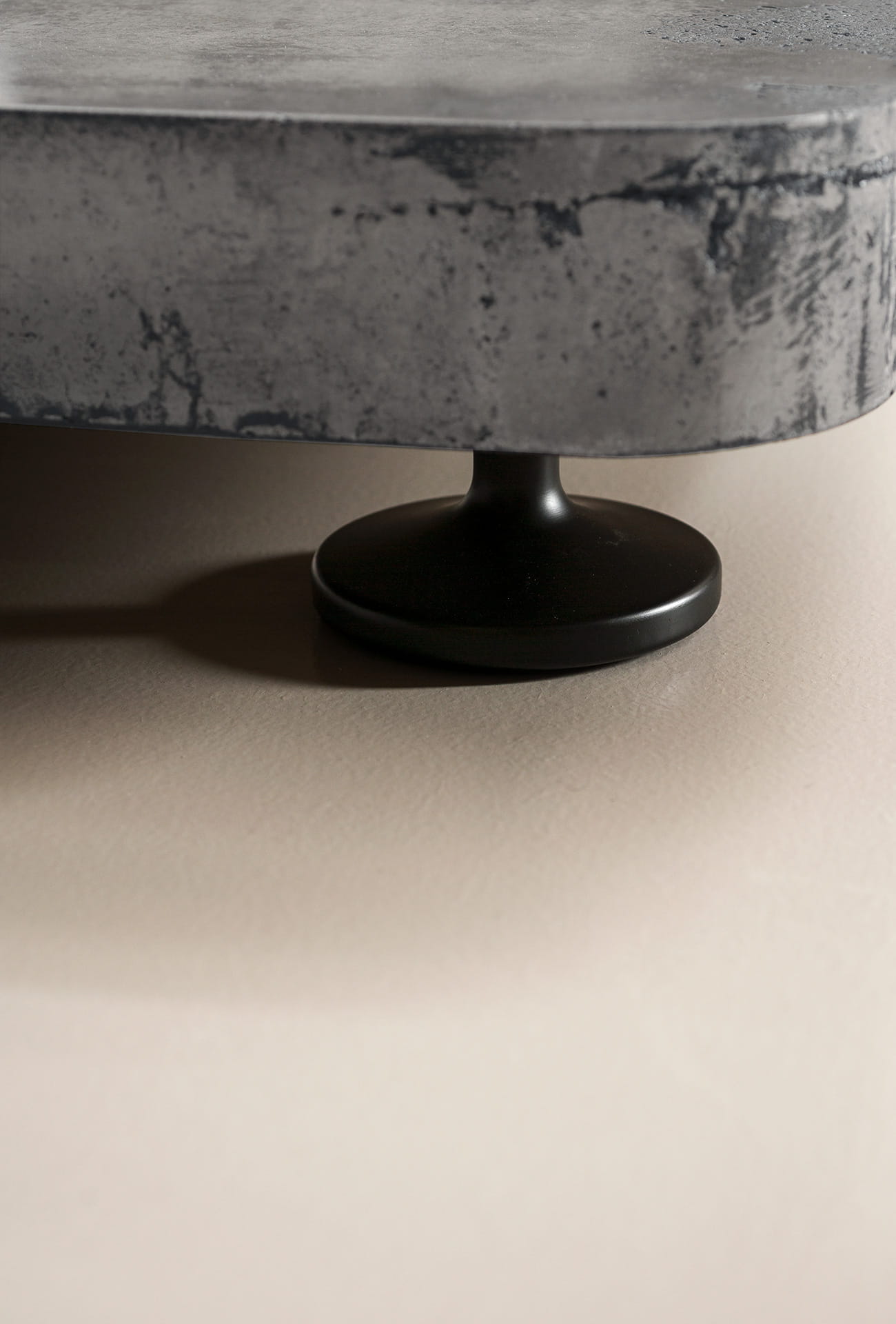 Stolik kawowy PIOMBINO Baxter | METAFORMA design